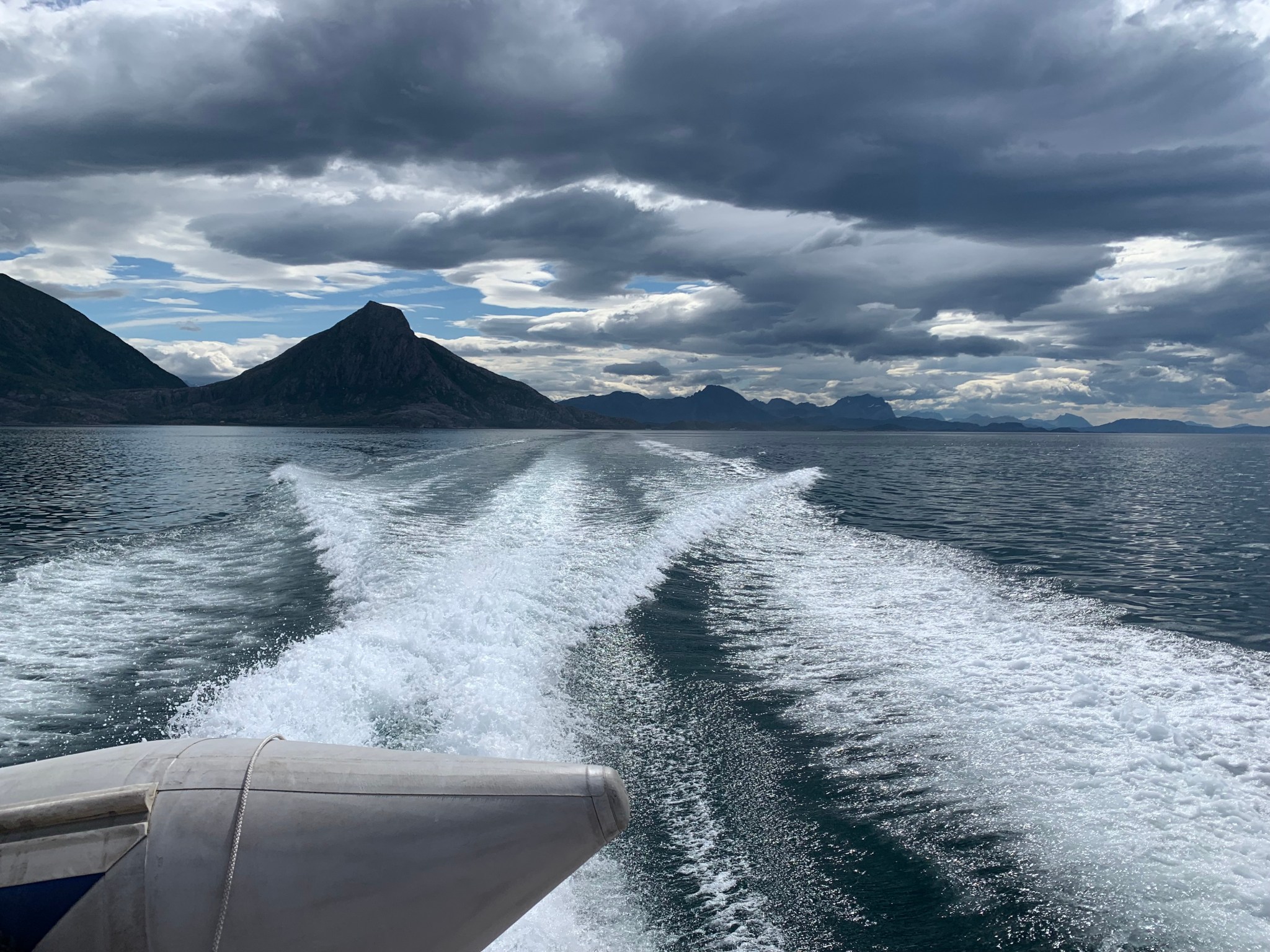 Svartisen til Bolga – Langs Norge med båt